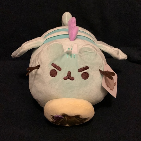 Pusheen | Accessories | Pusheen Dragon Dragonsheen Golden Donut Log ...